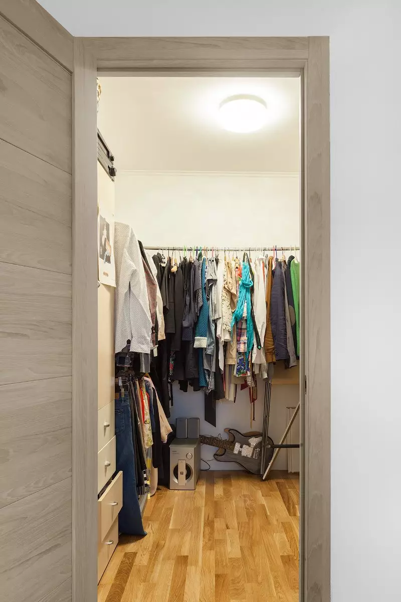 Wêne: Wardrobe di şêwaza Skandînavî de, apartmanê piçûk, apartmanê, projeya hefteyê, Moskowa, Evgenia Matveenko, FlatSdesign, 2 odeyên, 40-60 metre - wêne