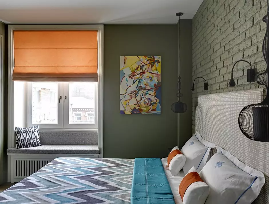 Color, Sculptures and Falsefin: Bright apartment in Moscow 121938_10