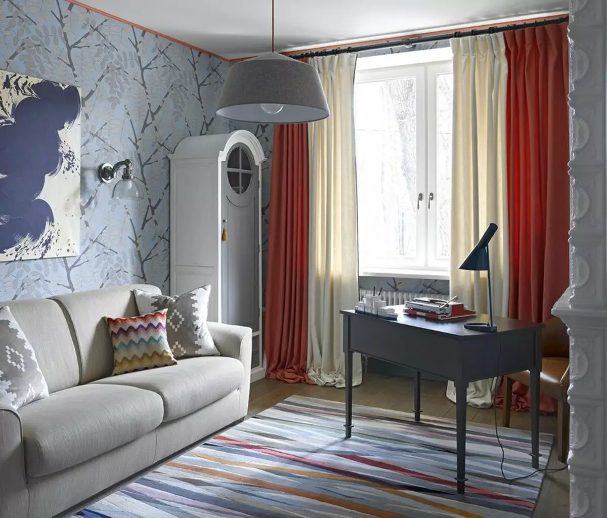 Color, Sculptures and Falsefin: Bright apartment in Moscow 121938_14