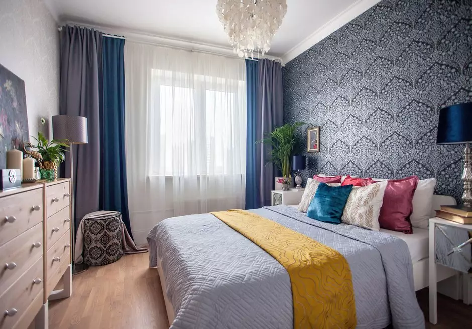 Photo: Bedroom in the style of modern, apartment, project of the week, St. Petersburg, panel house, 2 rooms, 60-90 meters, Svetlana Melnikova, Ivan Melnikov - Photo