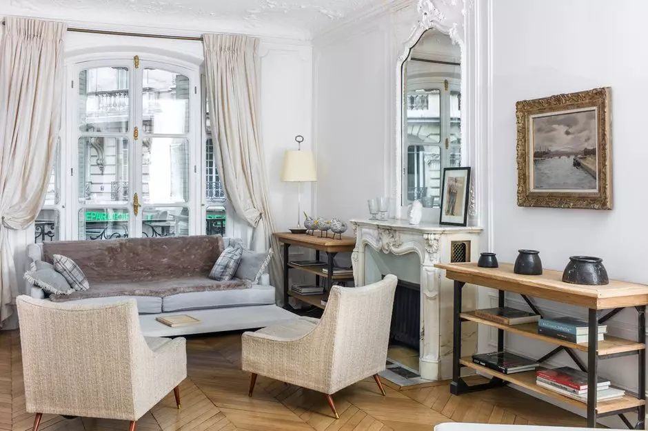 Foto: sala d'estar a Provença i país, clàssic, apartament, antiguitats, blanc, projecte de la setmana, París, Beige, Ikea, mobles antics a l'interior, més de 90 metres, # Projectes exclusius, Katya Gerdt - Foto