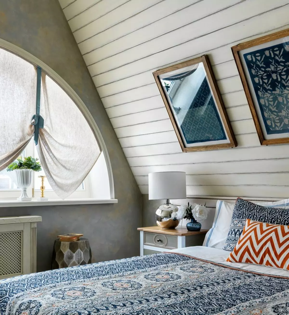 Foto: Provence and Country Style Bedroom, Loft, Ecléctico, Home, Mansion, Moscova, 4 e máis, máis de 90 metros, Daria Missura, # proxectos exclusivos - Foto