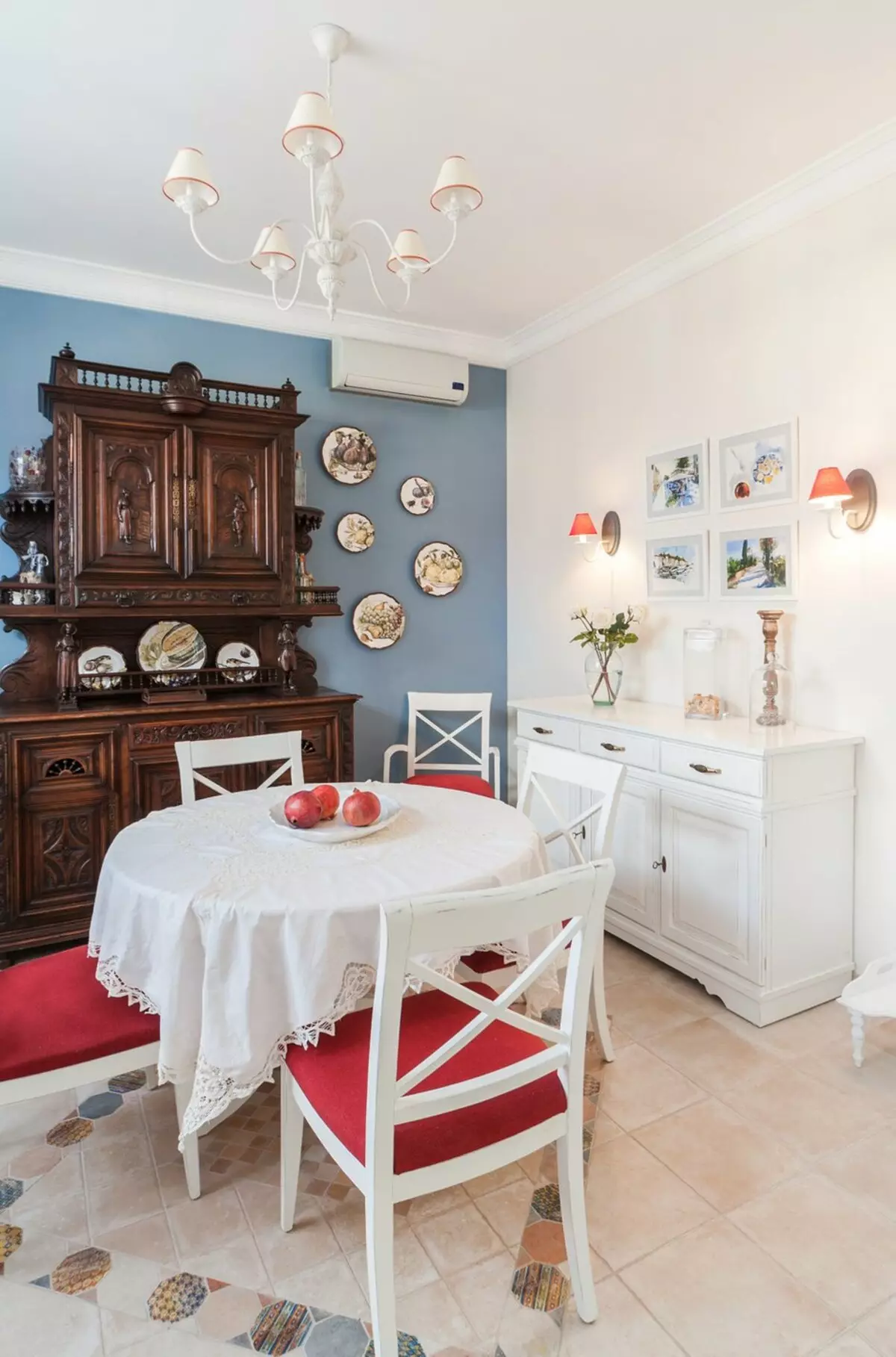 Photo: Dans le style, la Provence et le pays, Classique, Maison, Projet de la semaine, Vert, Beige, Bleu, Pink, Boutique d'intérieur, Comment équiper la pépinière, Finex, Tonin, Intérieur Mensard, Townhouse, Kaliningrad, Daria Kharitonova, Alexander Shevtsov , Comment émettre une maison dans le style anglais, comment organiser une maison dans un style de campagne, une design d'intérieur de la maison de ville, comment faire une crèche pour une fille, comment combiner la cuisine avec une salle à manger - Photo