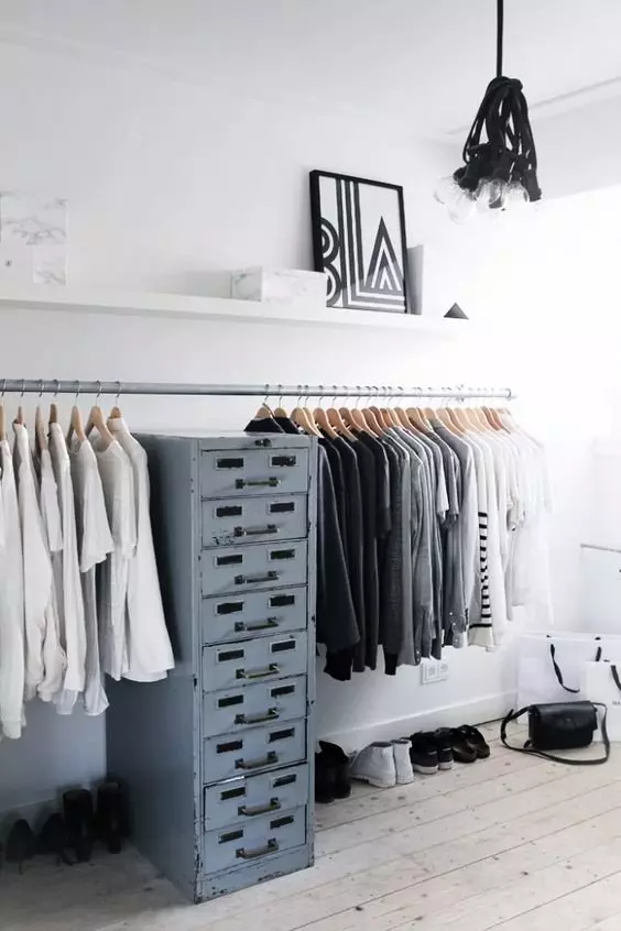 Photo: Wardrobe na Scandinavian Scandinavia, Ndụmọdụ, Usoro Abdrakhnav, Quadrim - Photo