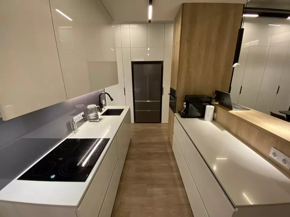 Foto: Kombuis en eetkamer in die styl van moderne, woonstel, projek van die week, 2 kamers, 40-60 meter, domklik, Sberbank versekering, Sber, red - foto