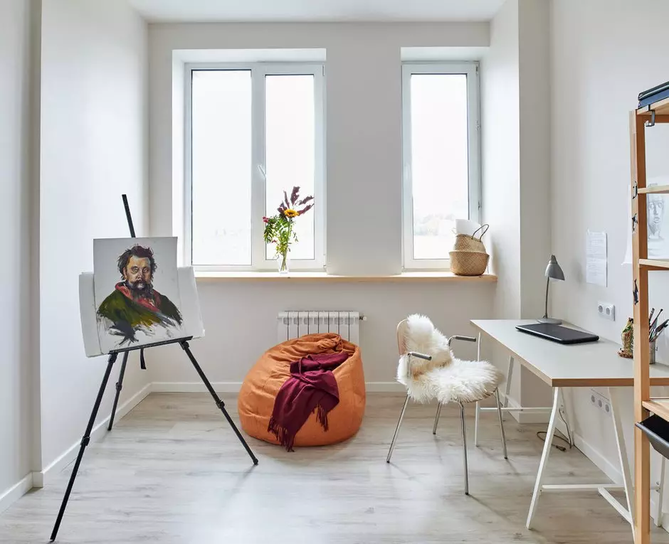 Foto: Oficina de estilo escandinavo, apartamento de tamaño pequeño, guía, boompanner, renooms, Joinfuertes Estudio, Anna Dobrovolskaya, Andrei Barinov - Foto