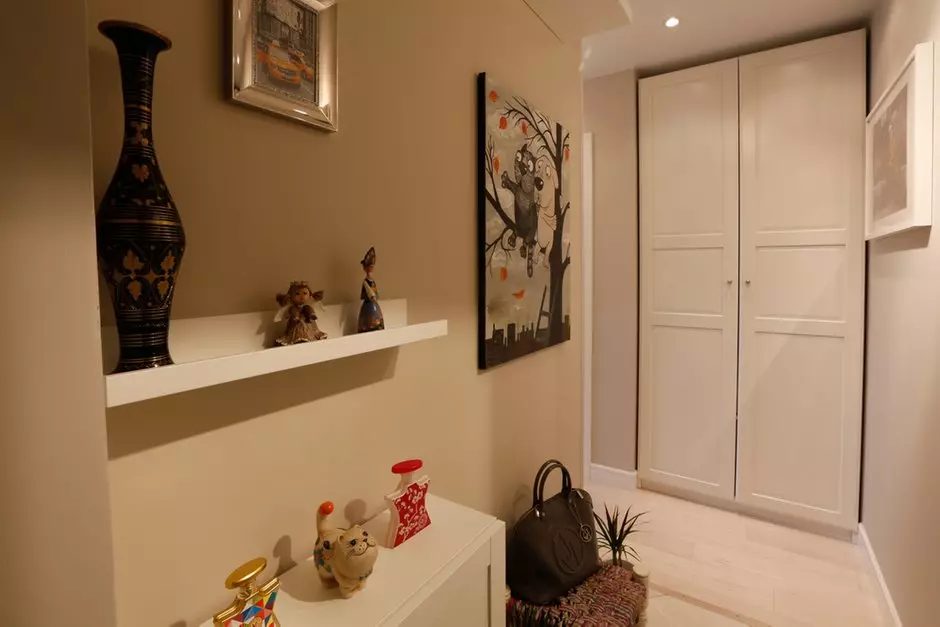 Foto: Em Estilo, Clássico, Moderno, Apartamento, Isamu Noguchi, Tom Dixon, Branco, Semana De Projeto, Pinturas, Moscou, Bege, Dulux, Zara Casa, Ikea, Hansgrohe, Roca, Como Equipar Dois Alça, Ideias Para DVS, Kerama Marazzi, Refrescante Divino, Telha Cabanchik, Sala de Cozinha, Utensílios de Cozinha Elegante, Metro, Sala de Cozinha com Entradas do Quarto, Como Equipar uma varanda ao ar livre, varanda ao ar livre, idéias para uma varanda aberta, Burlo Brainstorm, como equipar um Varanda, uma varanda no apartamento, uma varanda em apartamento típico, design de sala de cozinha, como verificar o interior de Dville, tetos de estiramento no quarto, ventilação no apartamento, sala de estar em um apartamento típico, um Área de relaxamento na varanda, arranjo de uma pequena casa de banho, roupeiro embutido, uma casa da série II-29, uma telha de cabo na cozinha, pequena casa de banho, quartos pequenos, layout de apartamento, duplas de projeto, Tortura, Baum , Assuntos.rf, polegran-m, block house, II-29 - Foto