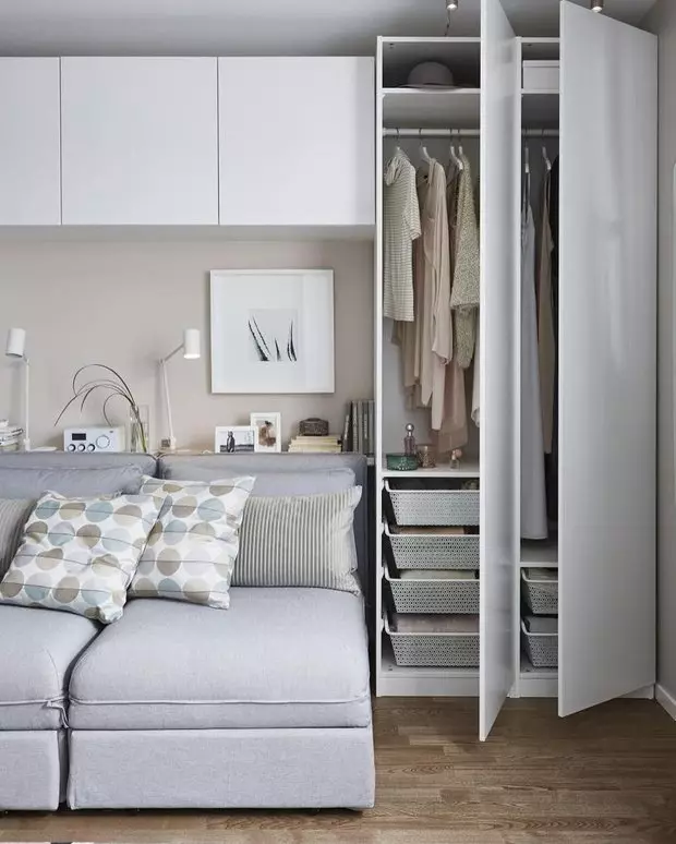 Foto: Garderobe yn styl moderne, tips, tips, útnimbere appartemint, gewisse, gewisse, Yana Sakharevich, ynstallaasjekaart - Foto