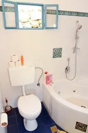 Wêne: Bathroom di şêweya nûjen, şêwaz, seriştan, paris, airbnb - wêne