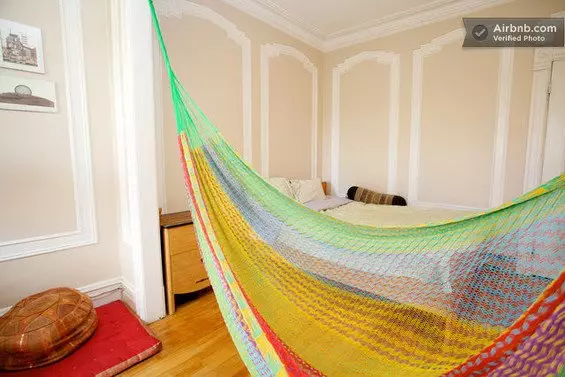 Foto: Kanak-kanak dalam gaya moden, hiasan dalaman, tekstil, Airbnb, Hammock - foto