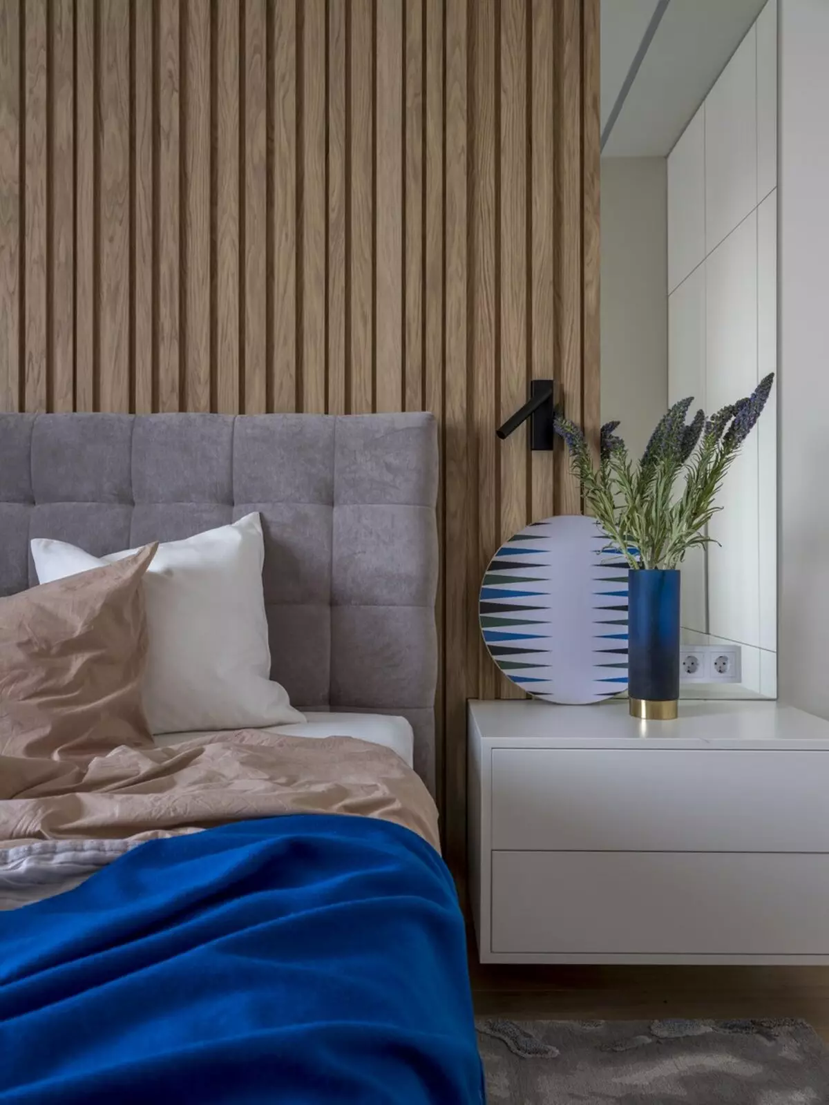 Foto: camera da letto nello stile di moderno, scandinavo, appartamento, progetto della settimana, Mosca, Alexey Ivanov, Pavel Gerasimov, geometrio, casa monolitica, 4 e altro ancora, più di 90 metri - Foto