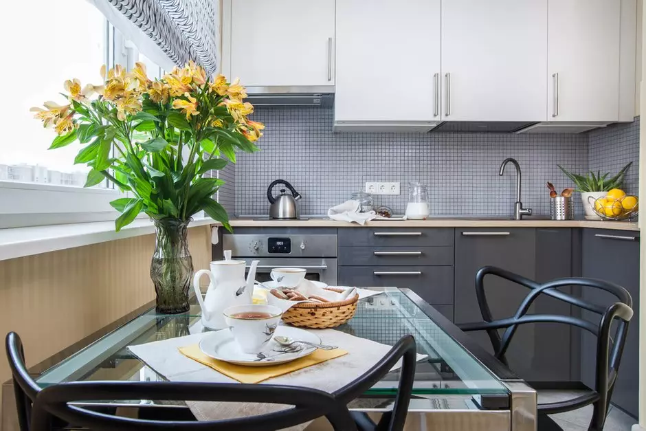 Foto: kuzhinë dhe dhomë ngrënie në stilin modern, apartament, projekt të javës, Moskës, P-44, shtëpi panel, 1 dhomë, deri në 40 metra, Jeanne Studentova - Foto