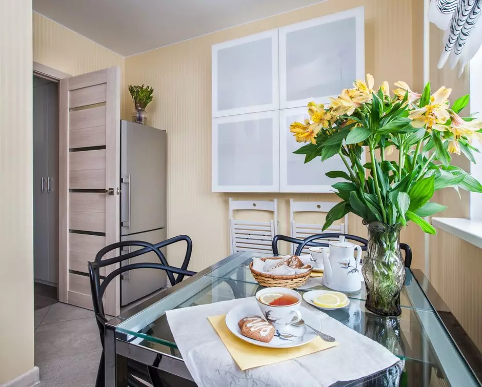 Larawan: Kusina at dining room sa estilo ng modernong, apartment, proyekto ng linggo, Moscow, P-44, panel house, 1 room, hanggang 40 metro, Jeanne Studesova - Larawan