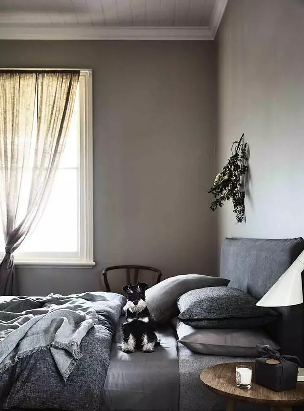 Foto: dormitori en estil escandinau, minimalisme, decoració d'interiors, casa, Austràlia, blanc, gris - Foto