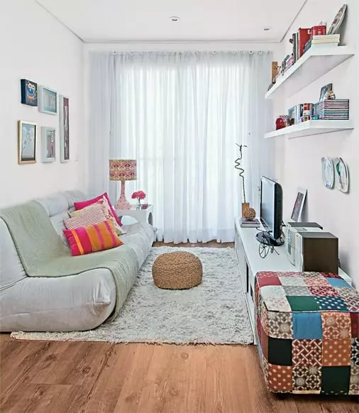 Foto: Sala de estar en moderno, apartamento, decoración, puntas, paredes, reparación en la práctica, iluminación - Foto