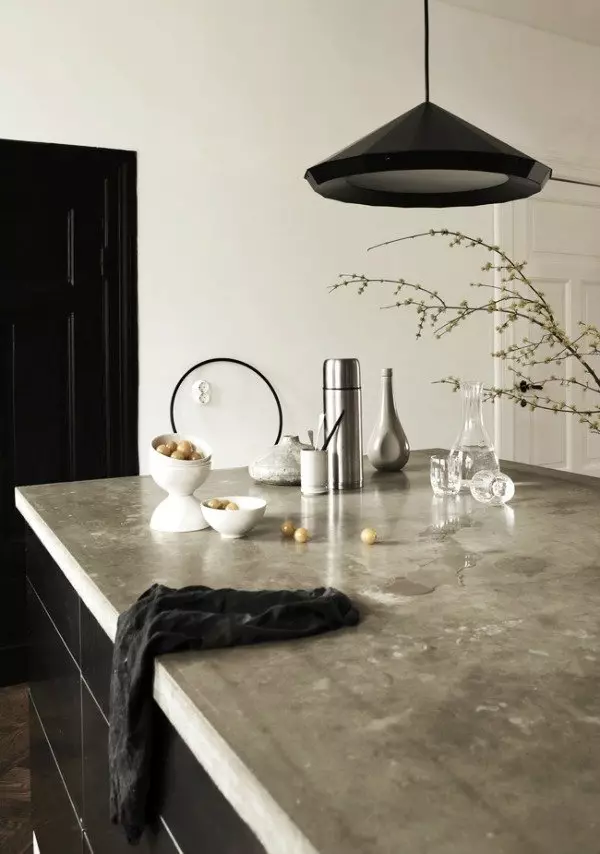 Foto: Dalam Gaya, Tips, Elena Bulagin, Cara Memilih Bahan Untuk Countertops, Meja Beton, Top Meja Stainless Steel, Ceramic Tile Countertop - Foto