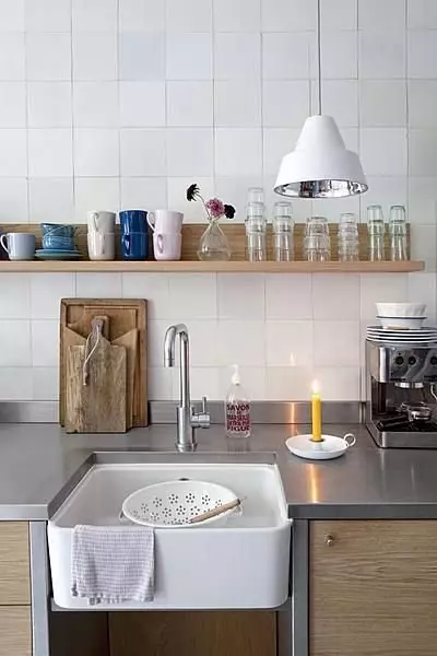 Foto: Dalam Gaya, Tips, Elena Bulagin, Cara Memilih Bahan Untuk Countertops, Meja Beton, Top Meja Stainless Steel, Ceramic Tile Countertop - Foto