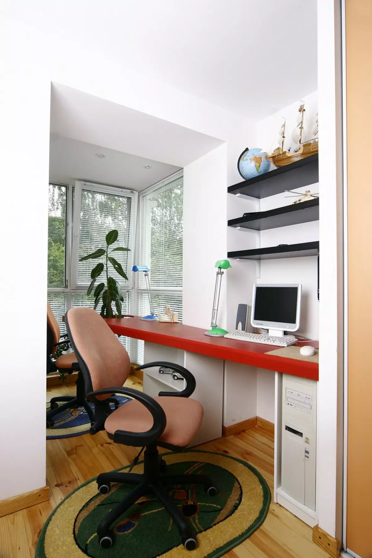 Foto: Büro in modern, Haus, Häuser und Wohnungen - Foto