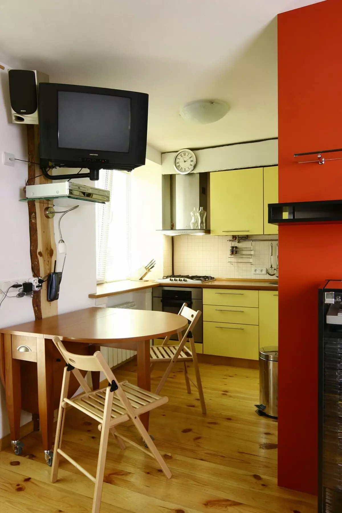 Foto: Keuken en eetkamer in stijl modern, huis, huizen en appartementen - Foto