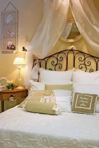 Photo: Bedroom in Provence and Country style, interior decor, home decor, Provence - Photo